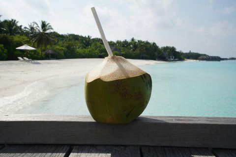 How Much Sugar is in Coconut Water? | Coconut Water Sugar Content – Oobli